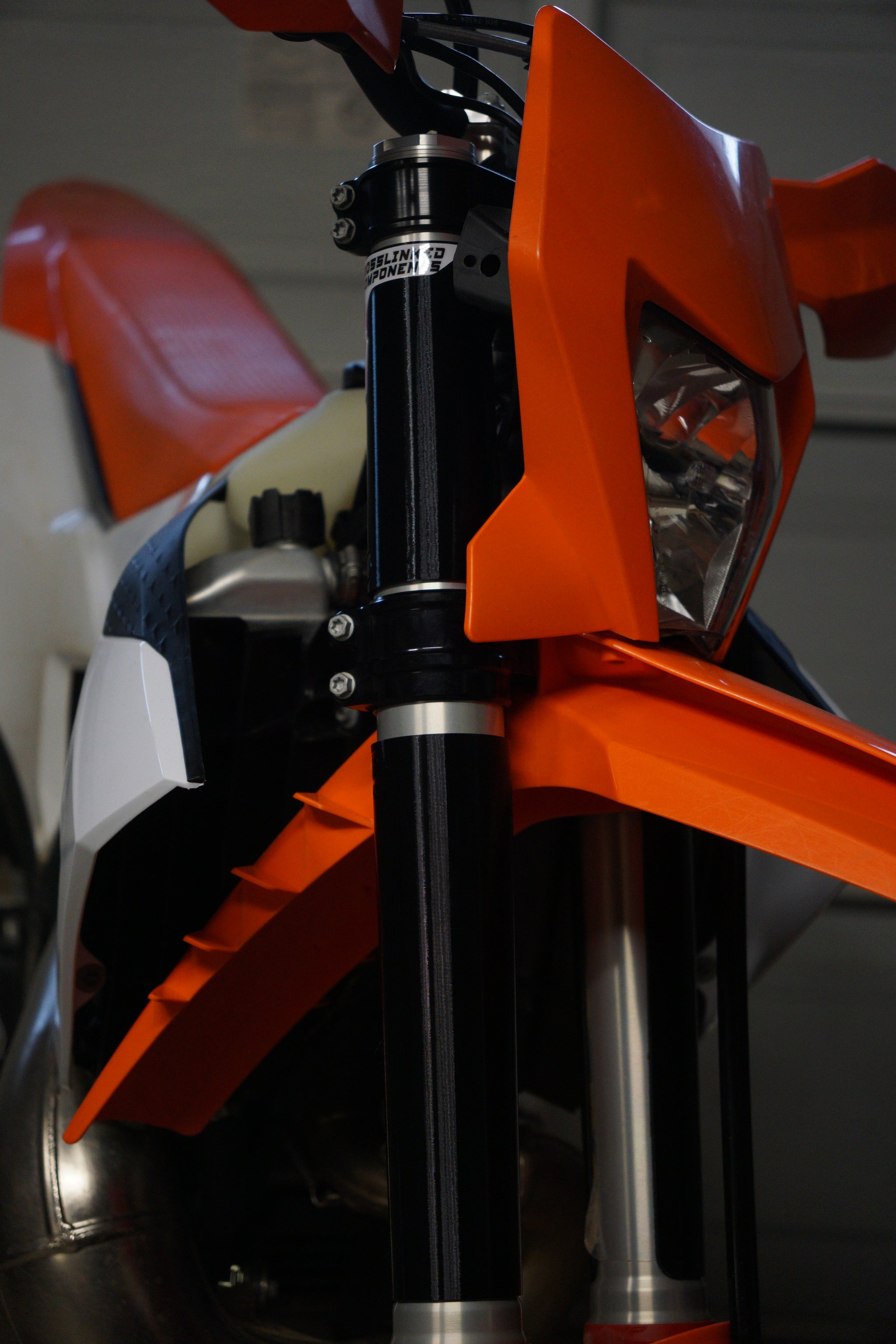 Crosslinked Components Dirtbike Swingarm Guards – crosslinkedcomponents